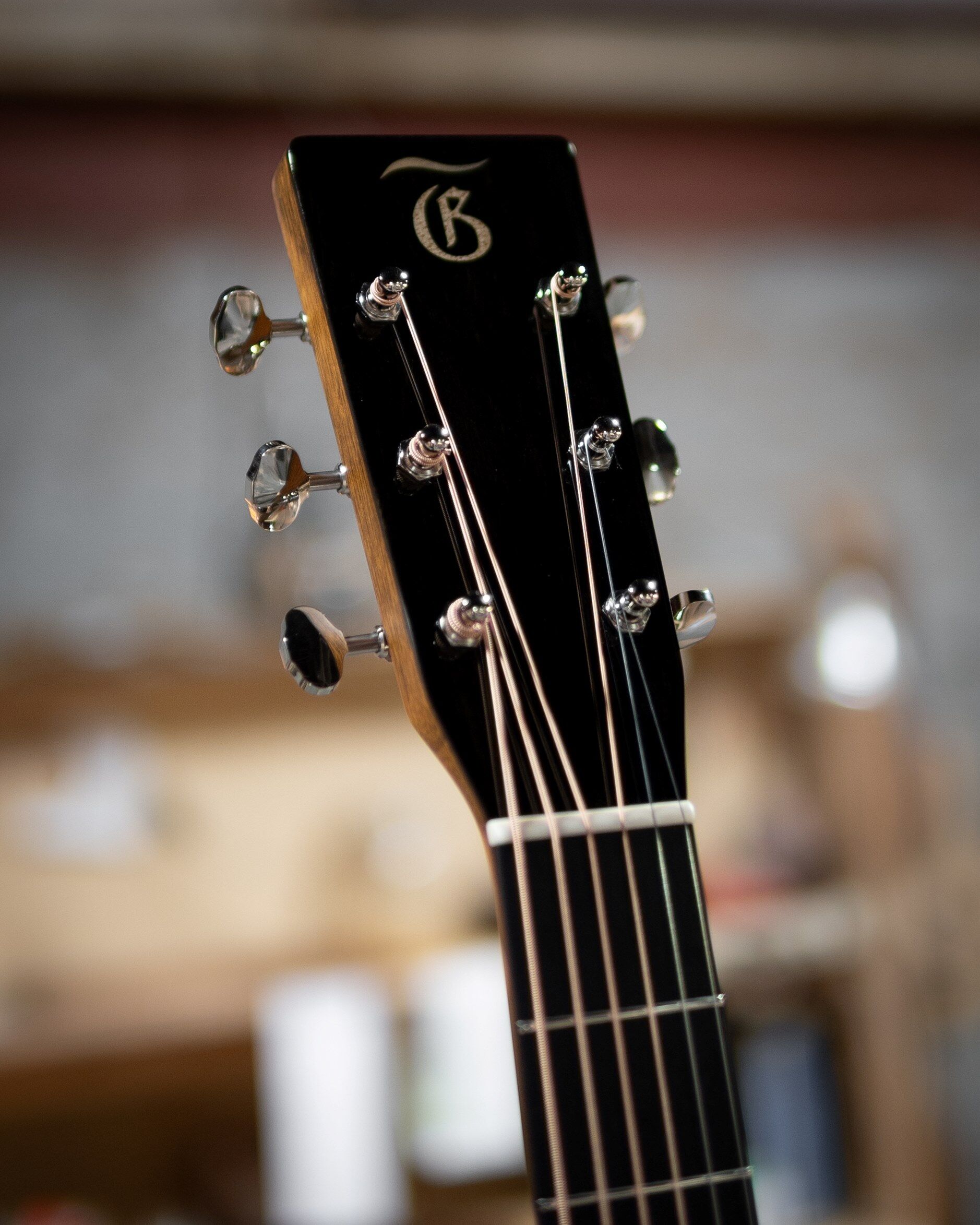 Bluegrass Bell - Gallagher Guitar