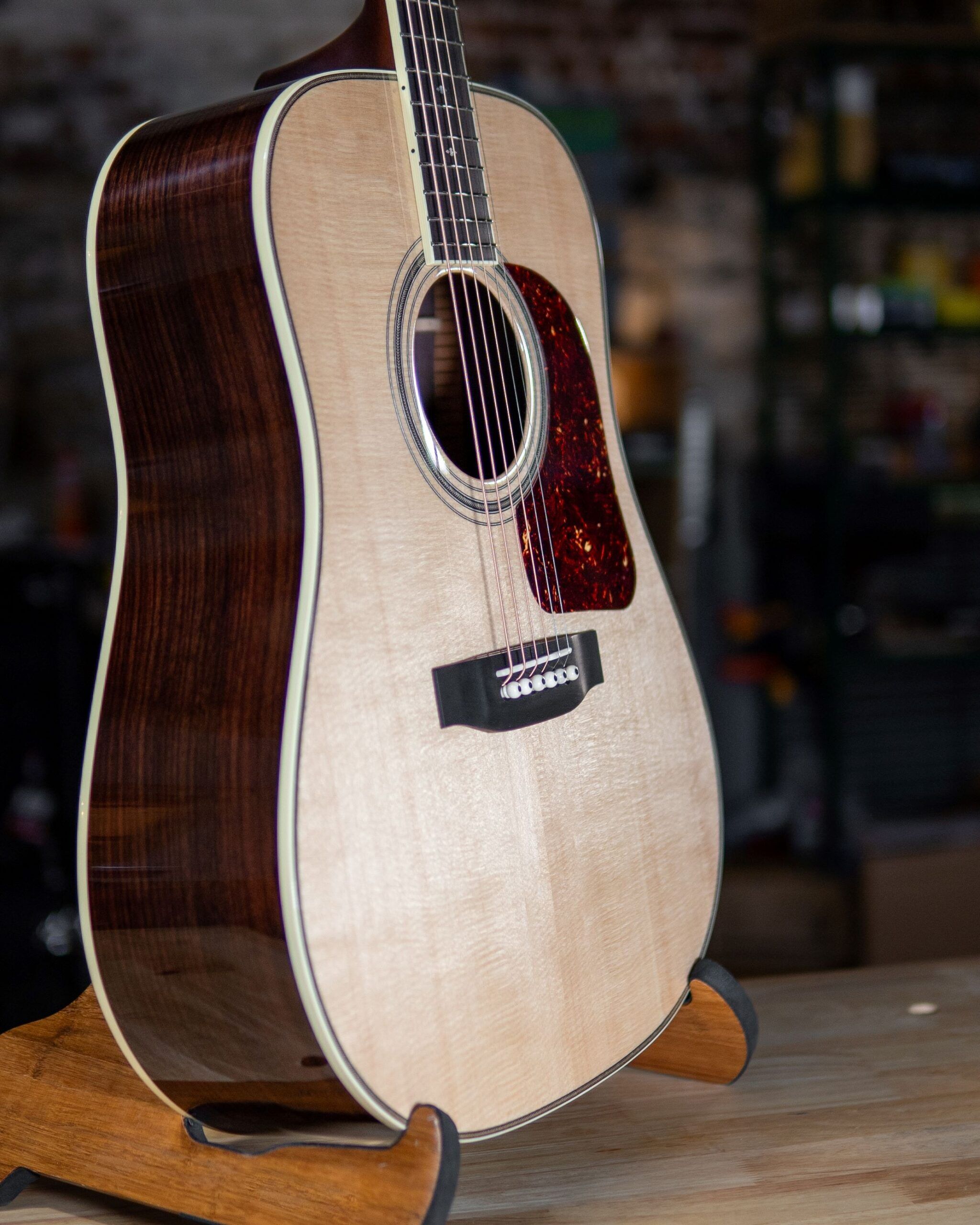 Available Guitars - Gallagher Guitar