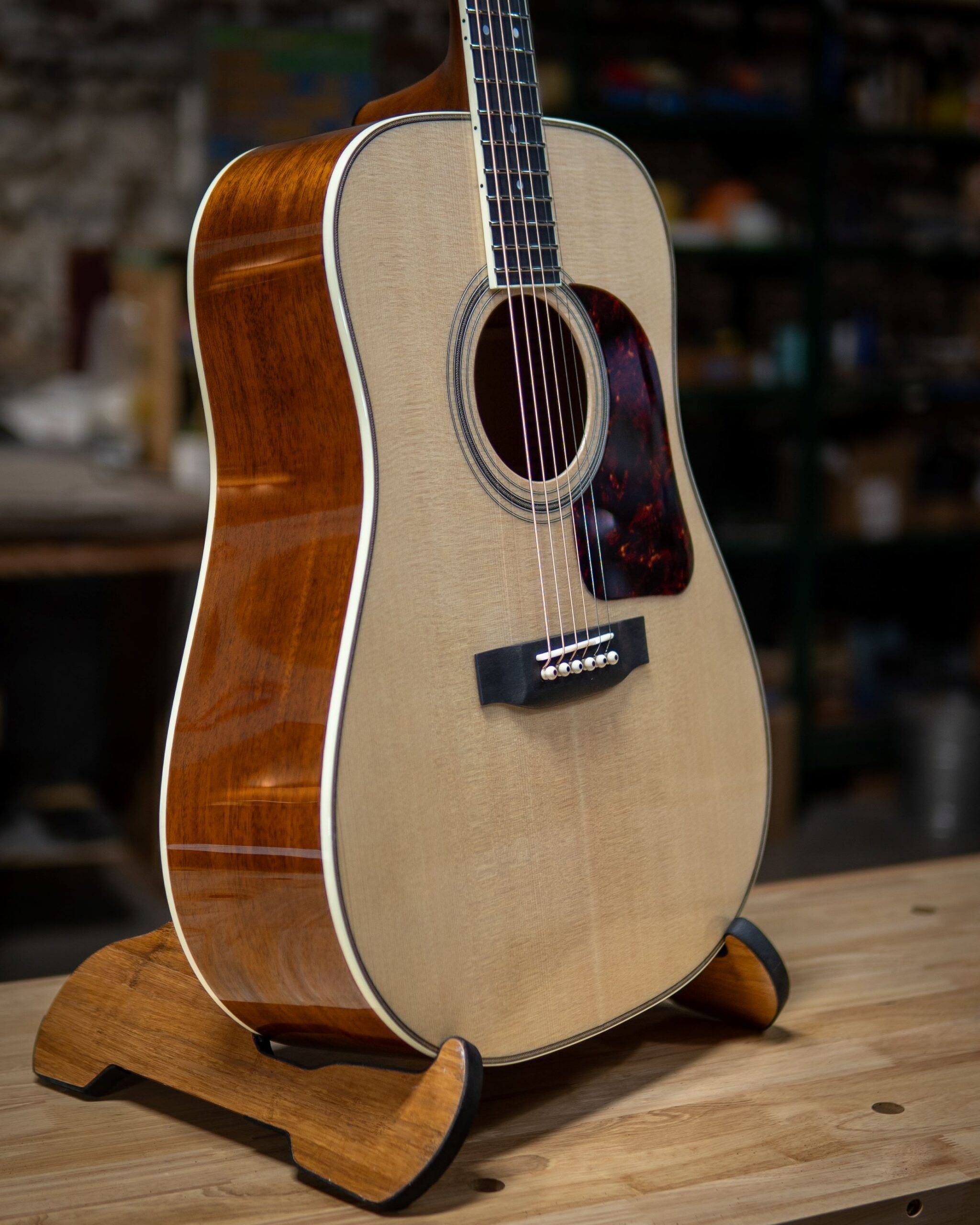 Gallagher Guitar Company - Custom Handmade Guitars since 1965